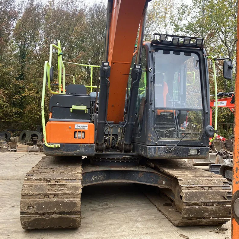 14T Excavator Doosan DX140LC 2021 - Compact Plant Sales
